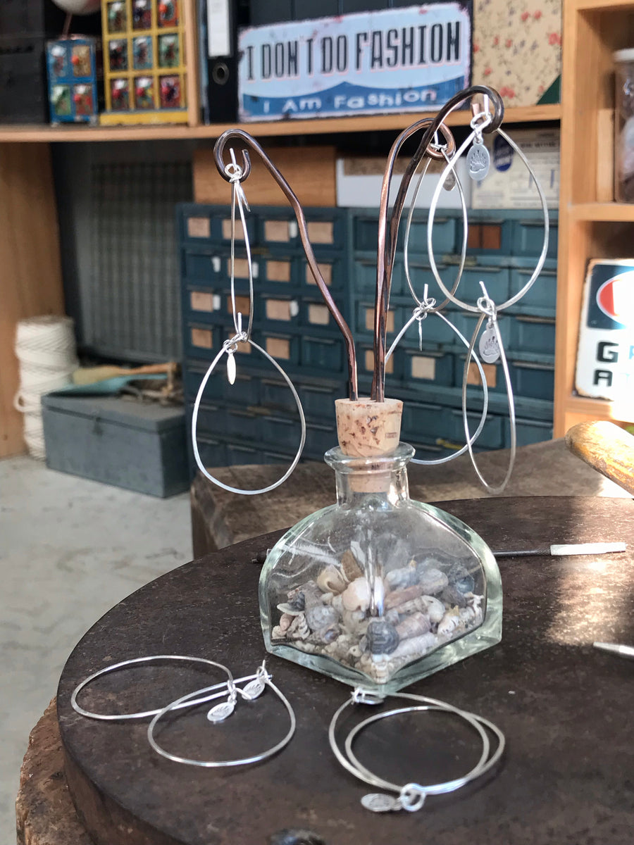 Happy Hoops – SilverBearDesigns